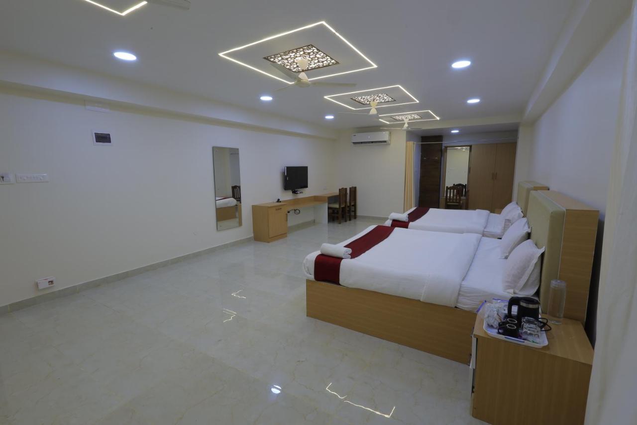 HOTEL RAJAM SELVA | ⋆⋆⋆⋆ | SIRKAZHI, INDIA | SEASON DEALS FROM $19